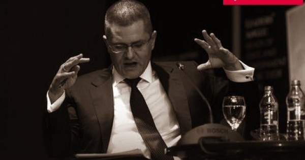 Vuk Jeremić je u obavezi da objasni poreklo novca kojim raspolaže ...